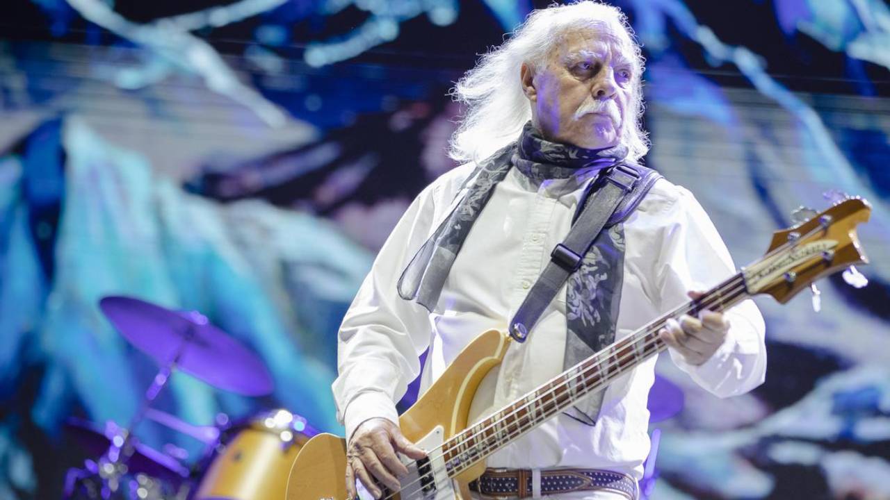 Mario Mutis fue distinguido como “Socio Benemérito” de la SCD - Piratas ...