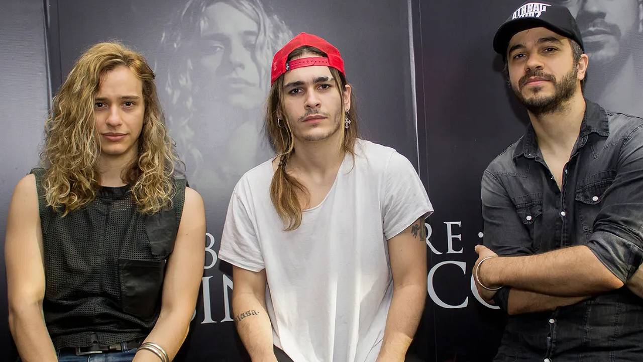 Locura por Airbag: Banda argentina va por su quinto Luna Park - Piratas ...