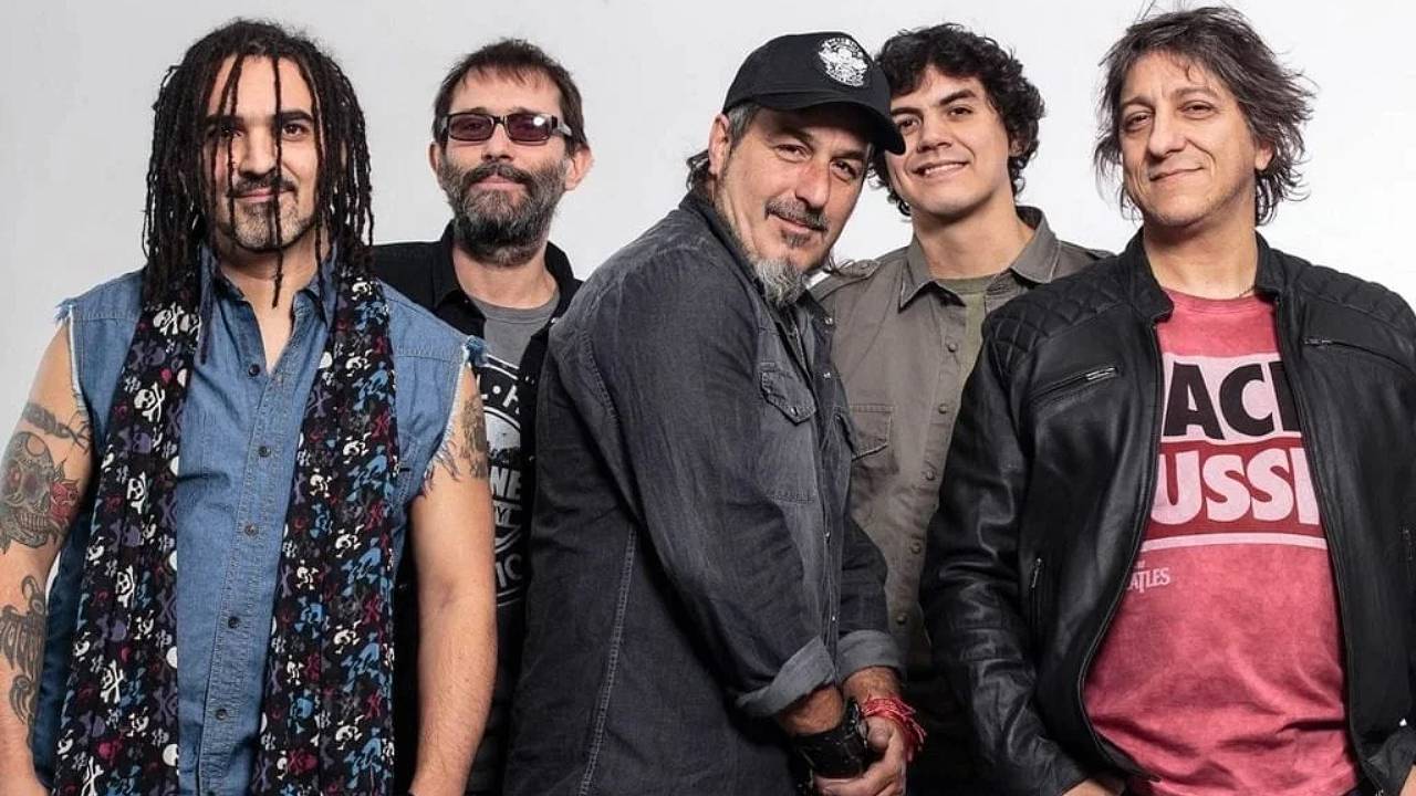 Kapanga: “La música es un perfume que te lleva a ciertos lugares de la vida” - Piratas del Rock
