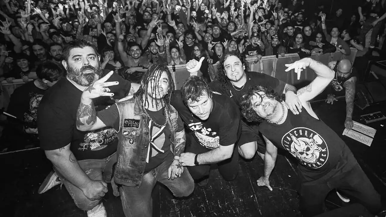 Flema sigue más vivo que nunca y lo festejará con shows en Chile y ...